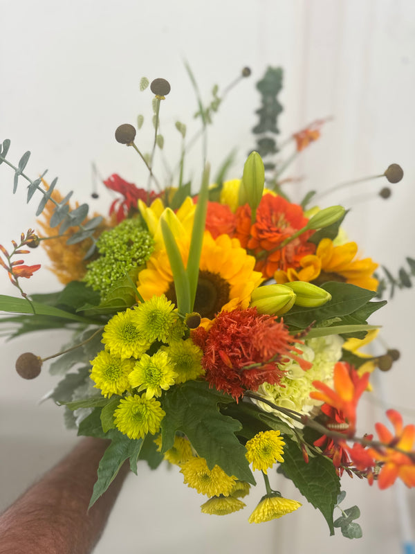 Citrus Blessing – Victoria Rhodes Flowers