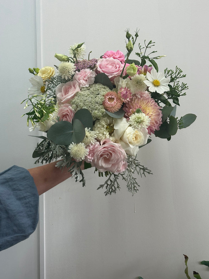 Stop Blushing – Victoria Rhodes Flowers